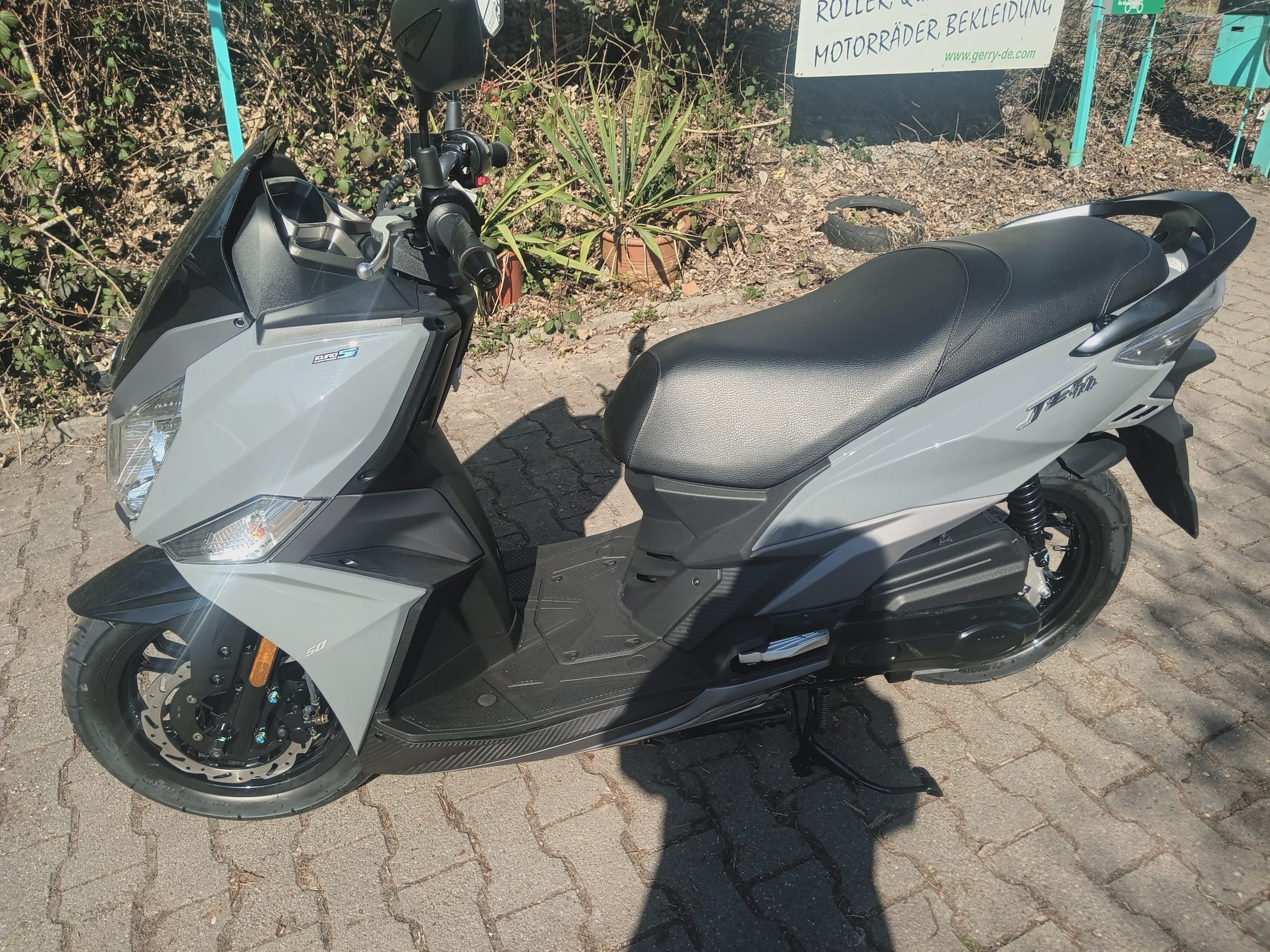 Jet 14 50 – Euro 5 (SYM) – Gerry Konstanz